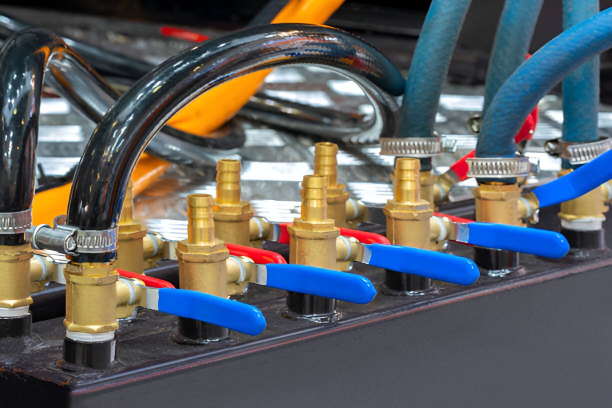 Pipeline connection solutions for copper barb connector